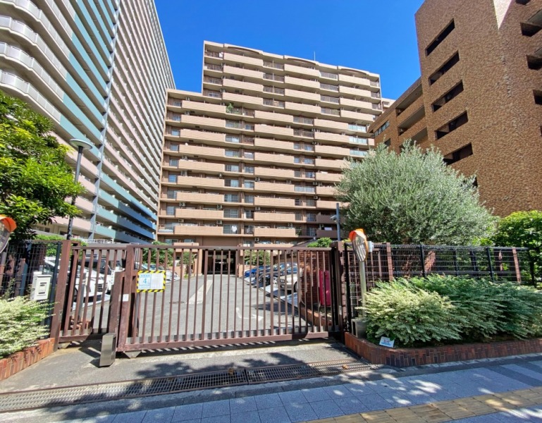 大森海岸パークハウス｜「大森海岸」駅徒歩8分。大型公園、水族館近くのファミリー向けマンション | LogRenove(ログリノベ)