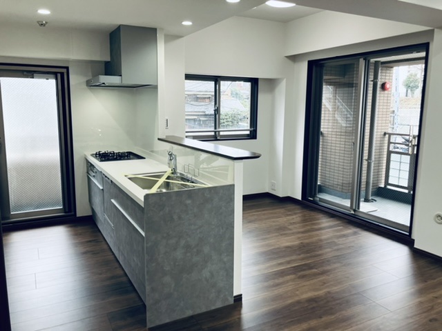 フェアロージュ永福町2階の中古リノベーション物件情報｜東京都杉並区、明大前駅 | LogRenove(ログリノベ)