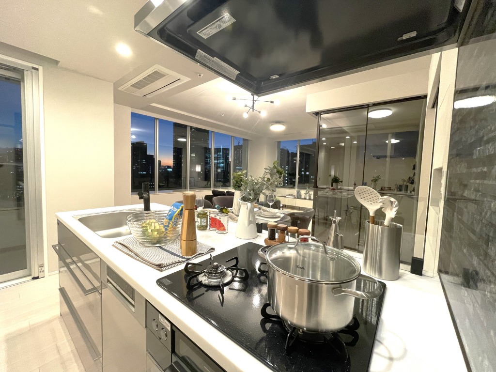 芝浦アイランドグローヴタワー13階の中古リノベーション物件情報｜東京都港区、田町駅 | LogRenove(ログリノベ)