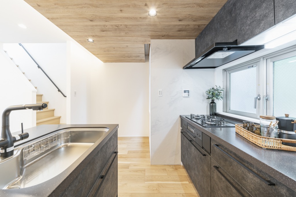 セボングランディール柿の木坂B1階・2階の中古リノベーション物件情報｜東京都目黒区、都立大学駅 | LogRenove(ログリノベ)